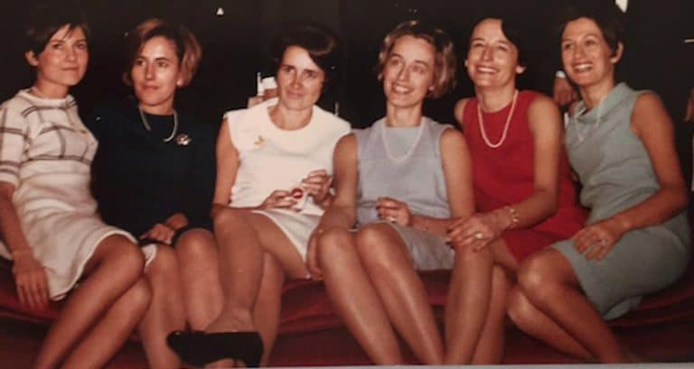 Les collants couleur chair_Les Boomeuses_50 ans_femme